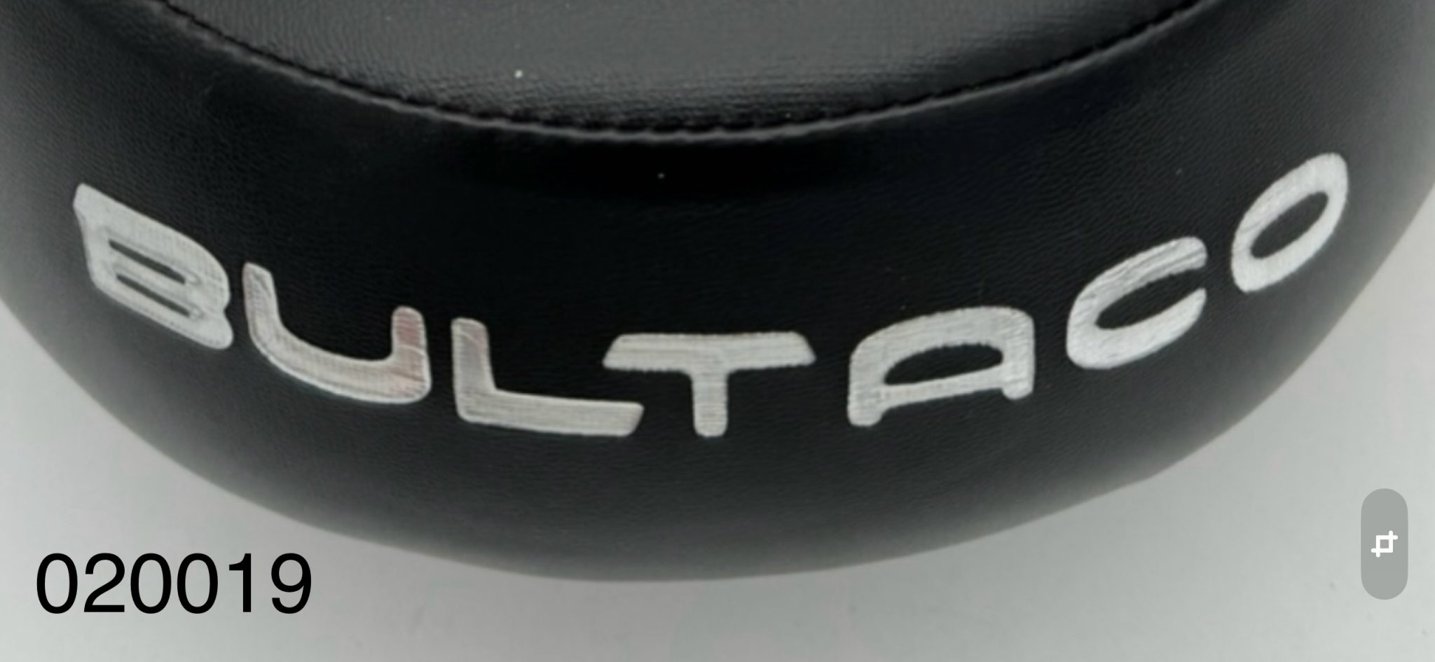 Engraved logo band (BULTACO) on the seat - ViriVintage